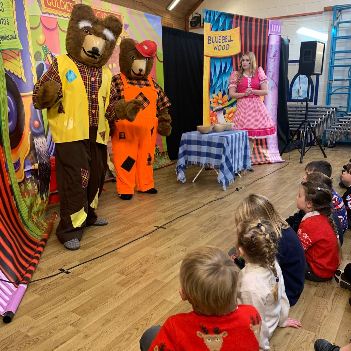 Great Bowden Academy - Panto Magic and Advent Window Fun